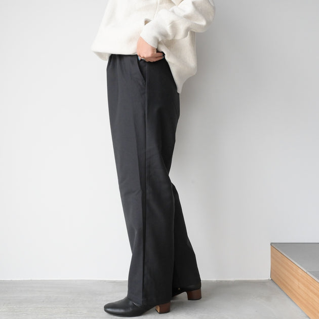 STILL BY HAND WM – Chum!